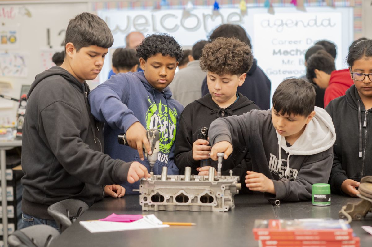 Stevens Middle School Hosts Career Fair to Inspire Students | Dynamic ...