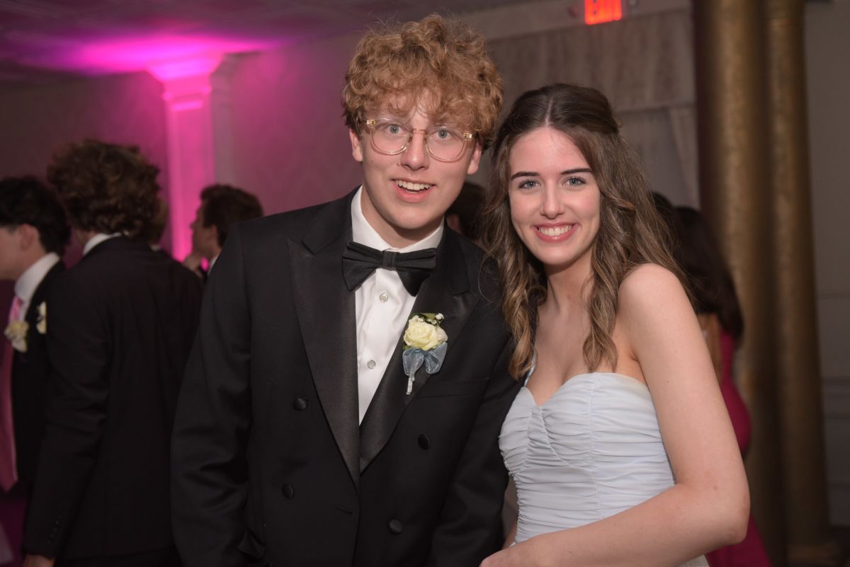 Senior Prom | News Post General - Mount Carmel Academy