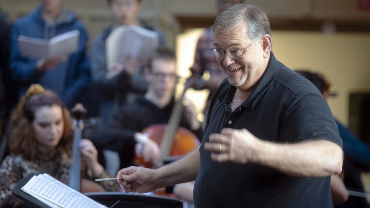 Meet Commonwealth Faculty: David Hodgkins, Director of Music | News Post