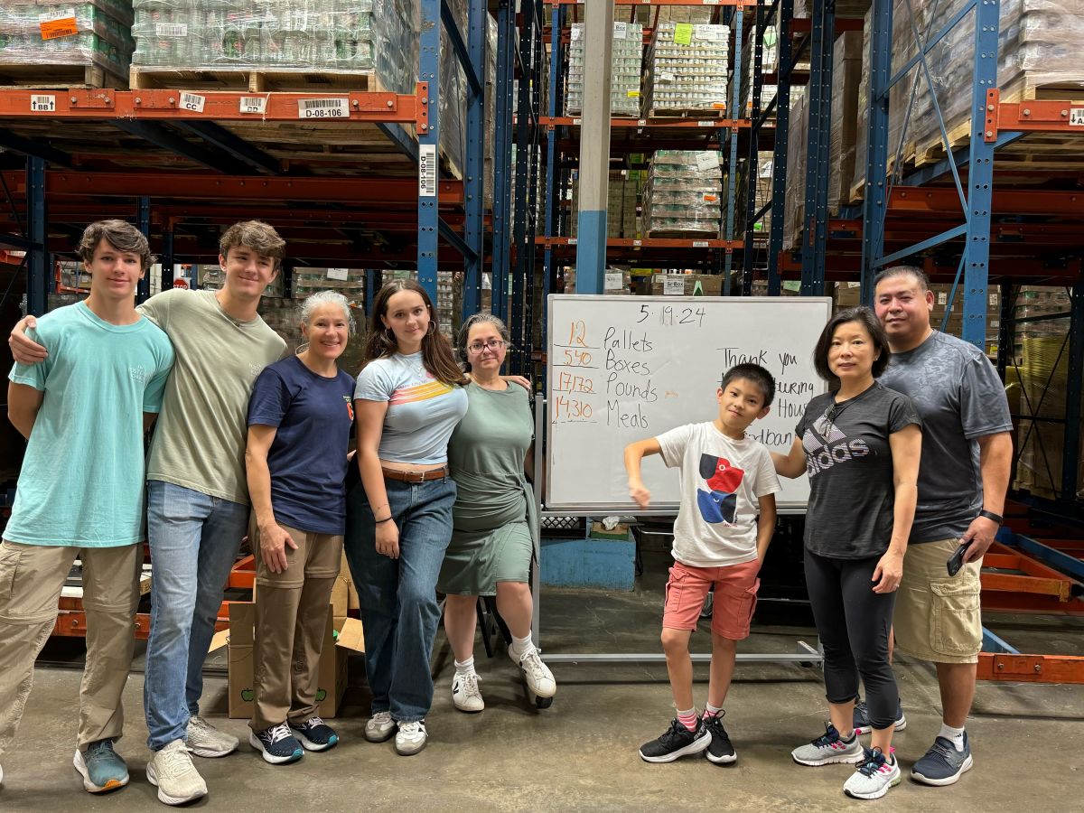 Sunday Morning at the Houston Food Bank | News