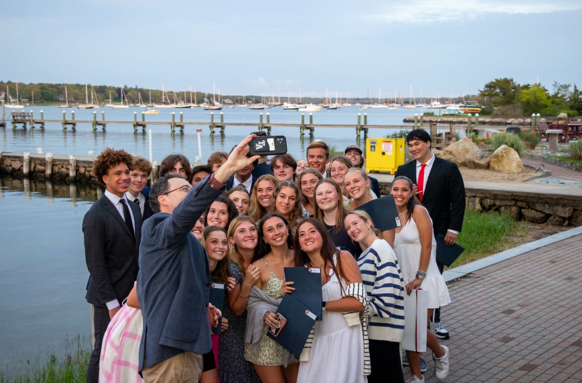 Sea of Success at Department Awards Ceremony | News Detail