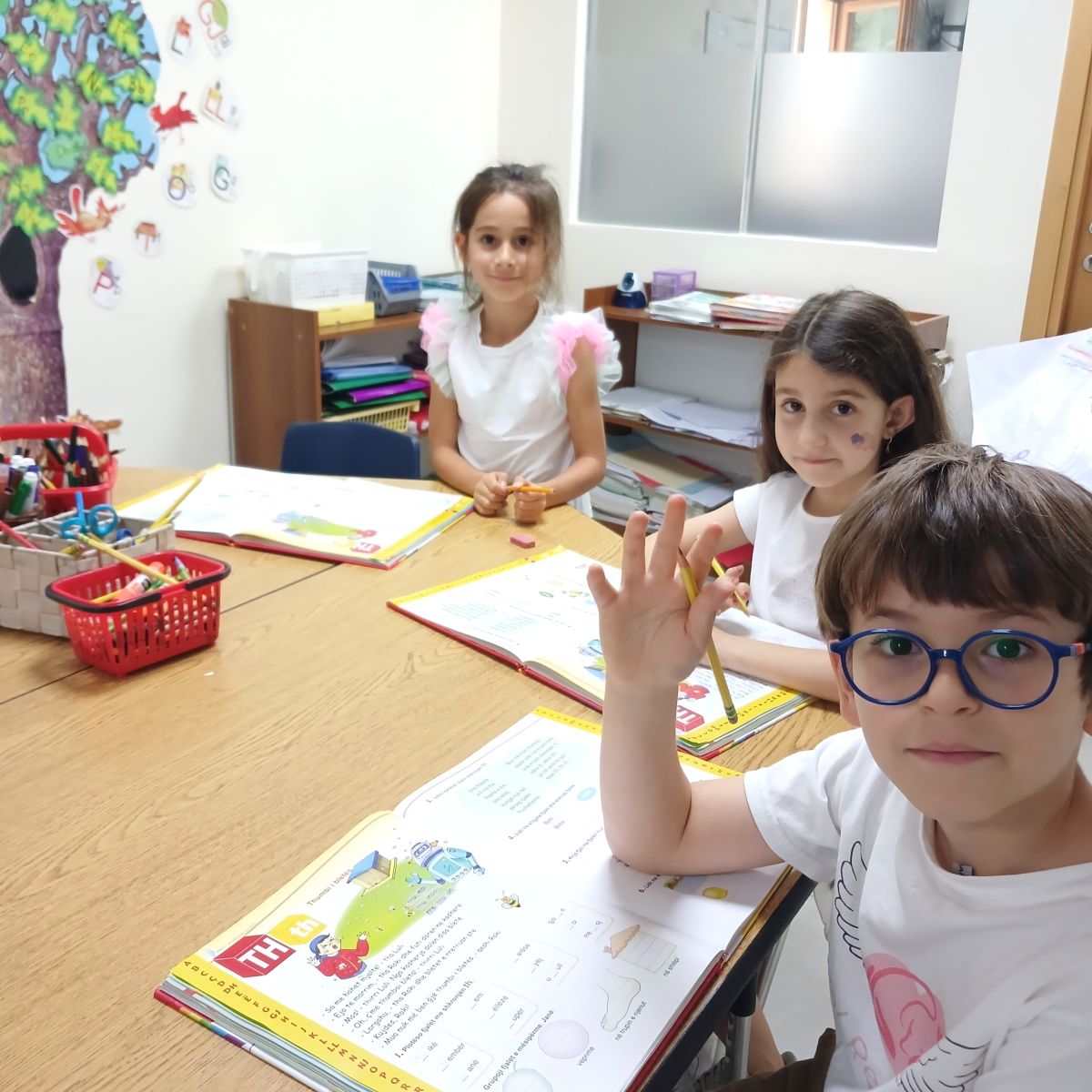 ELEM: Native Albanian | Default Board Post Page - Tirana International ...