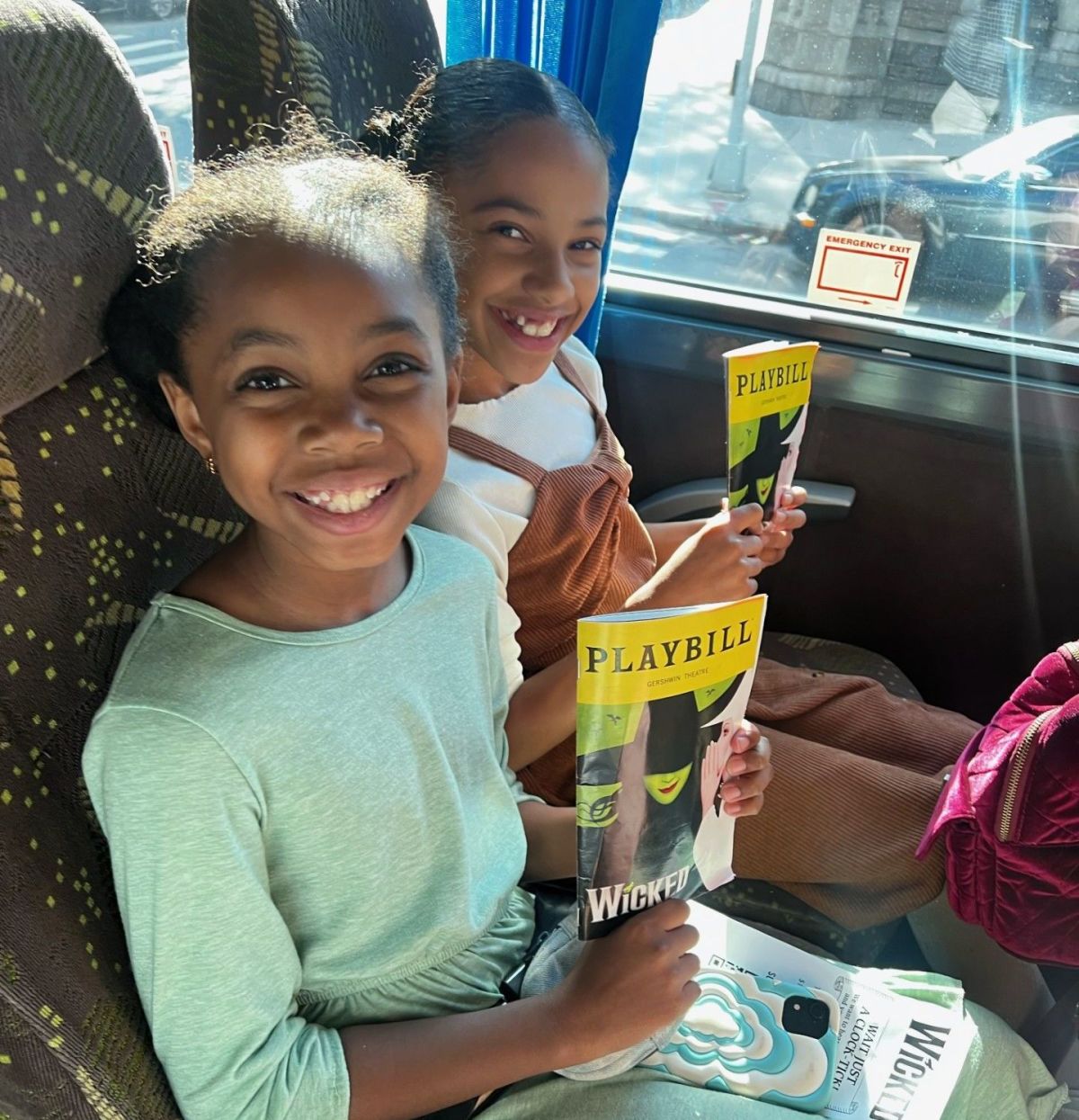 Pennington chorus students see "Wicked" on Broadway | News Details