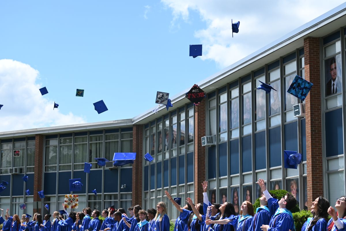 Union Catholic's Class of 2024 Graduates | Dynamic Post Page