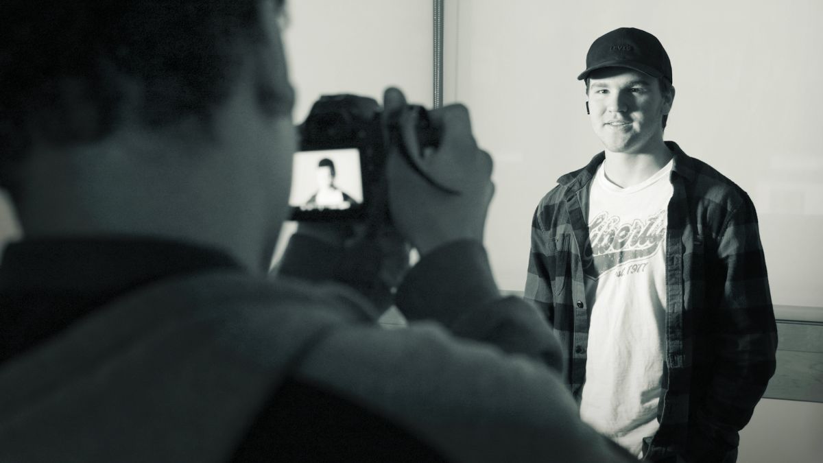 CTE Spotlight: Photography 2 with Jamie Hood | News Article