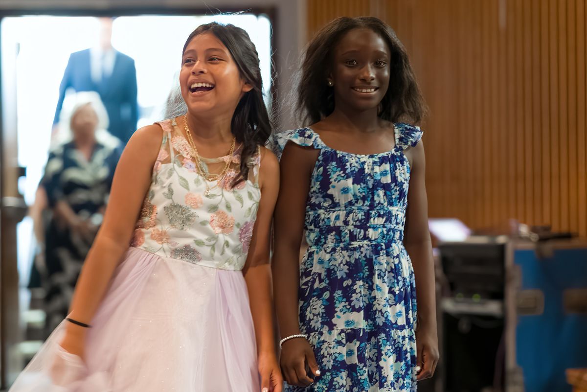 Paumanok 5th Graders Celebrate At Moving Up Ceremony | News Post