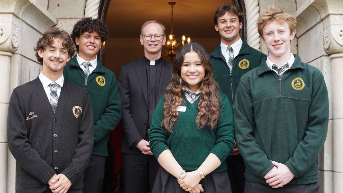 Successful SMASH Fundraiser Honors Rev. Robert A. Dowd, C.S.C. | Post ...