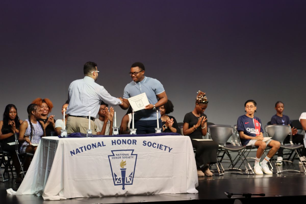 DWSA inducts students into National and Junior National Honor Society ...