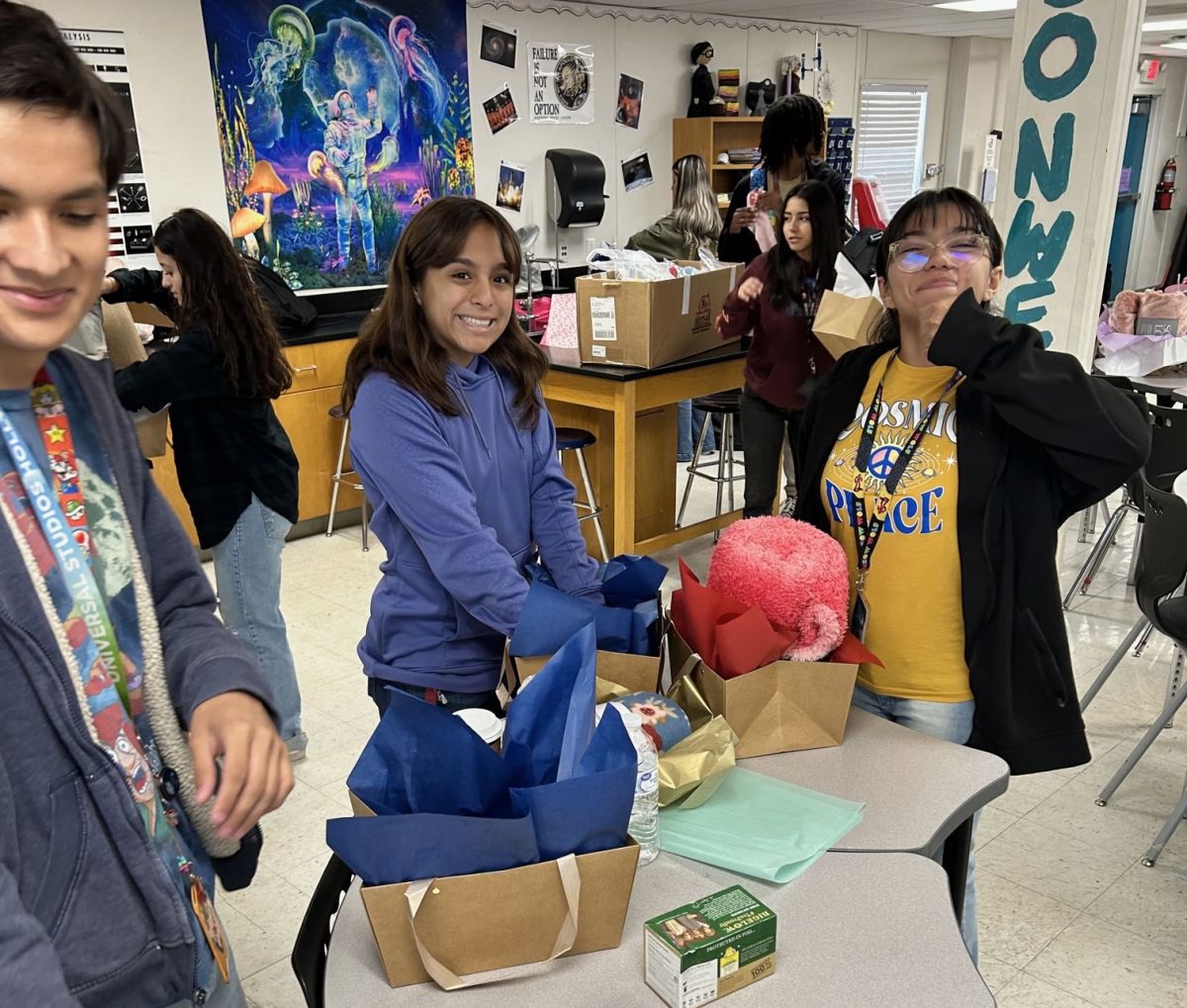 Canutillo ISD students provide Hope Kits to those battling breast ...