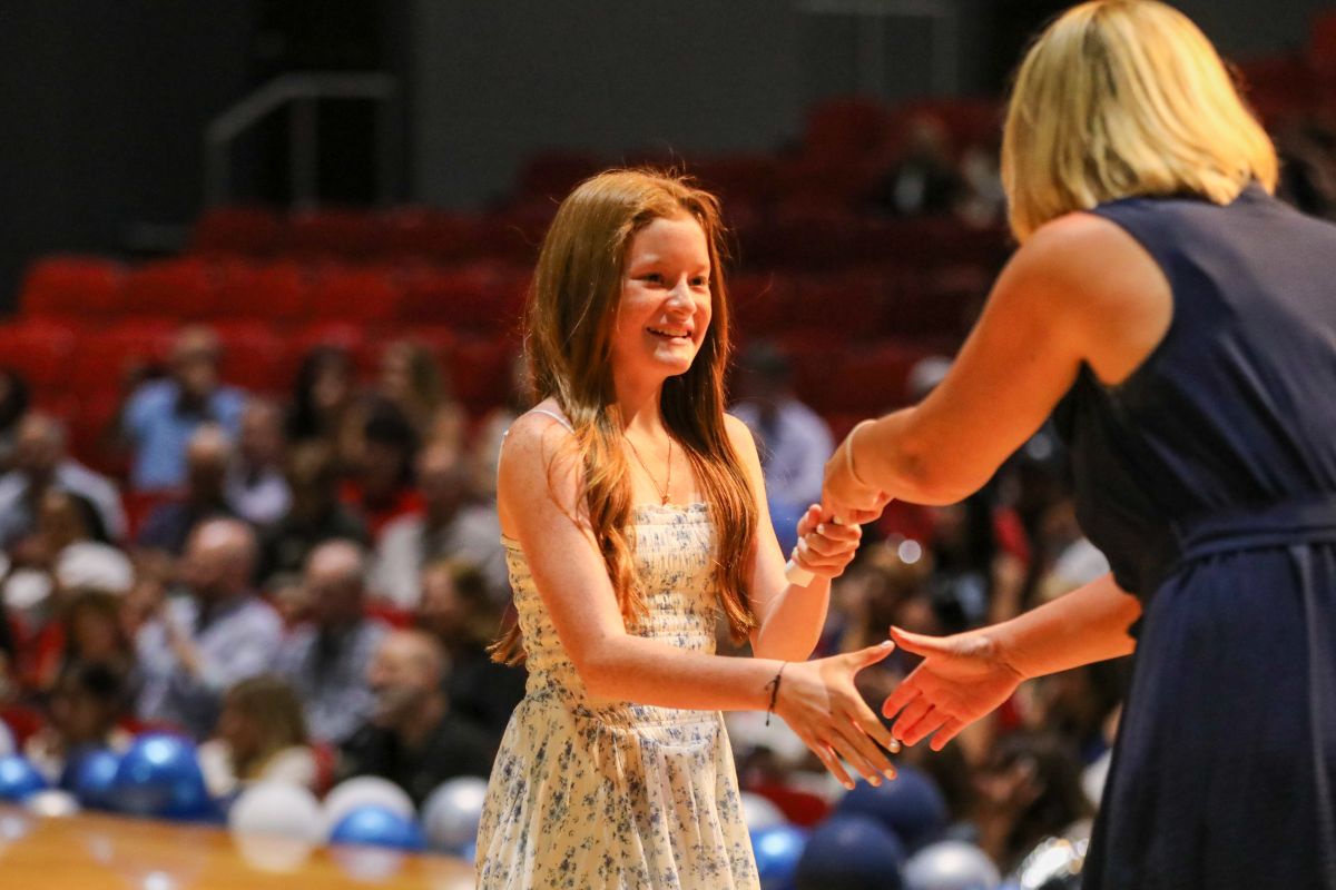 Signal Hill Celebrates 5th Graders At Moving Up Ceremony | News Post