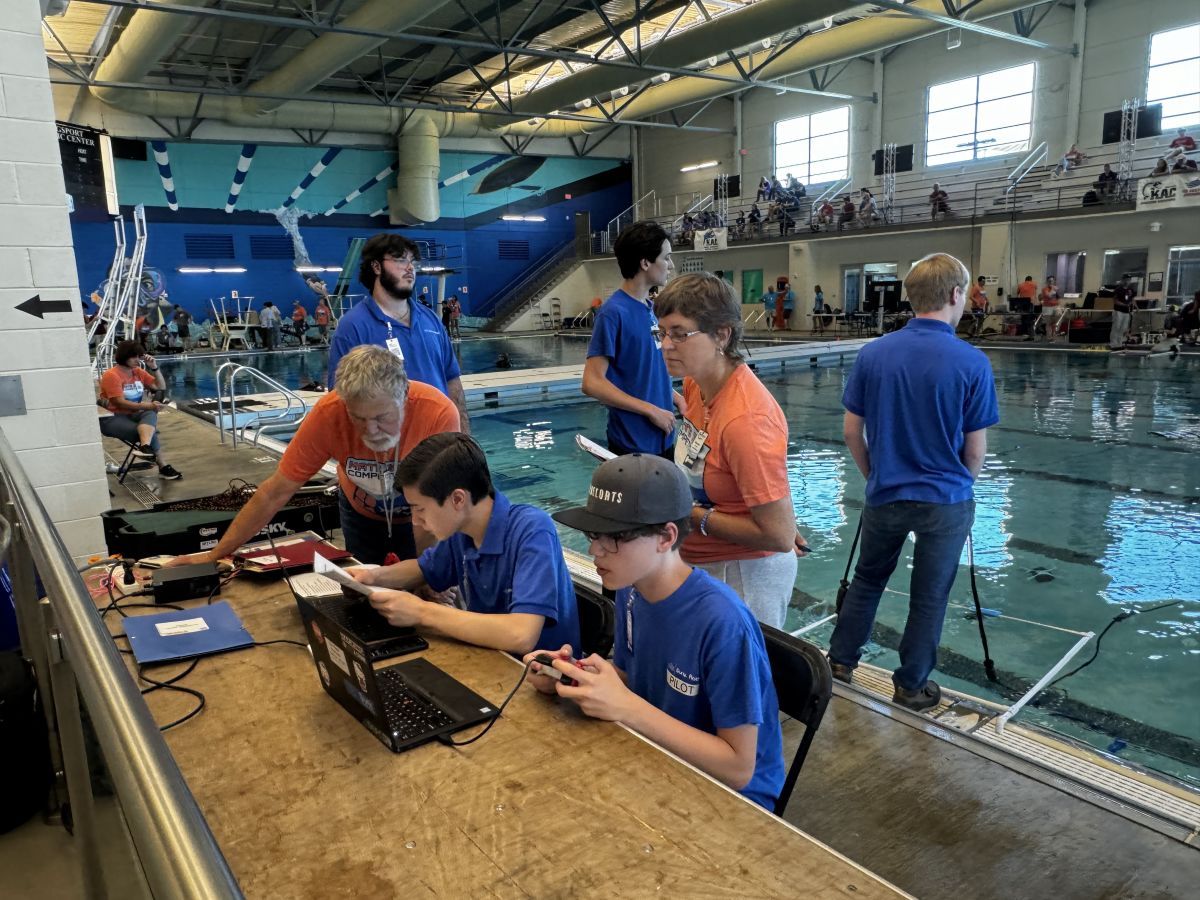 MVTHS Robotics Team Places 3rd in the World! | MHS/MVTHS News Post