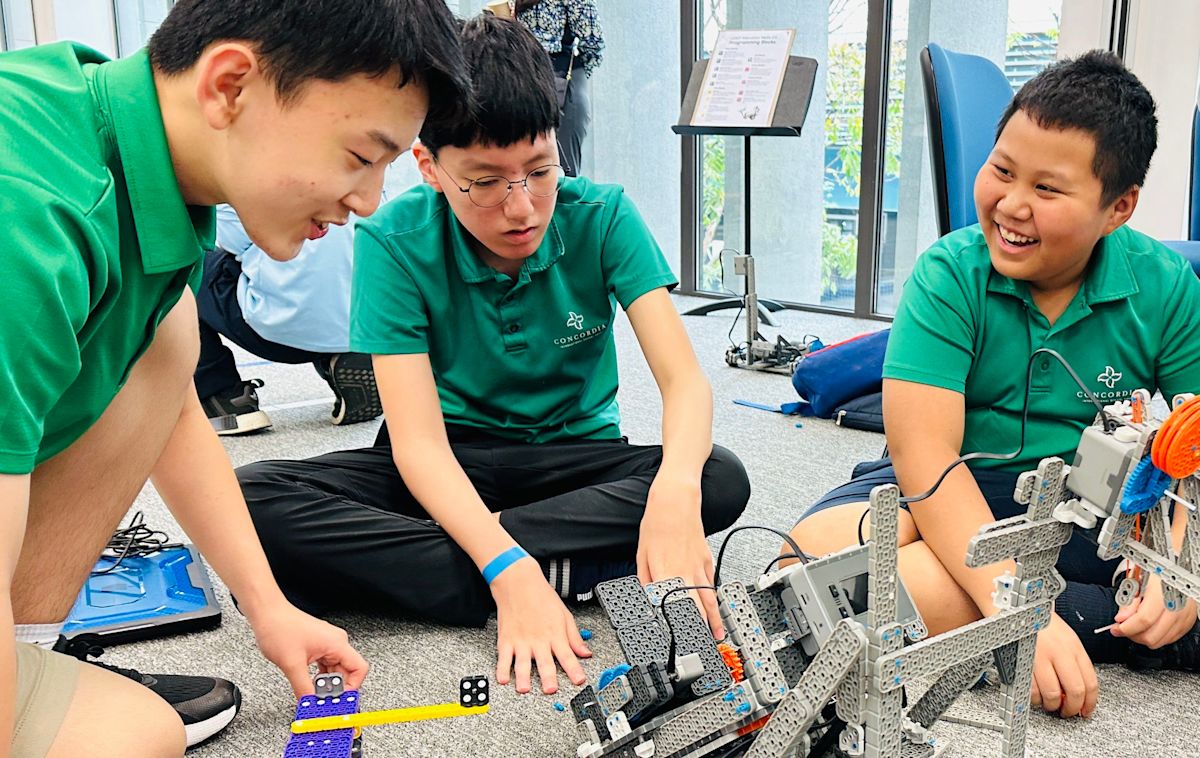 Concordia Middle School Robotics Students Bring Bots to Vex IQ competition | Post