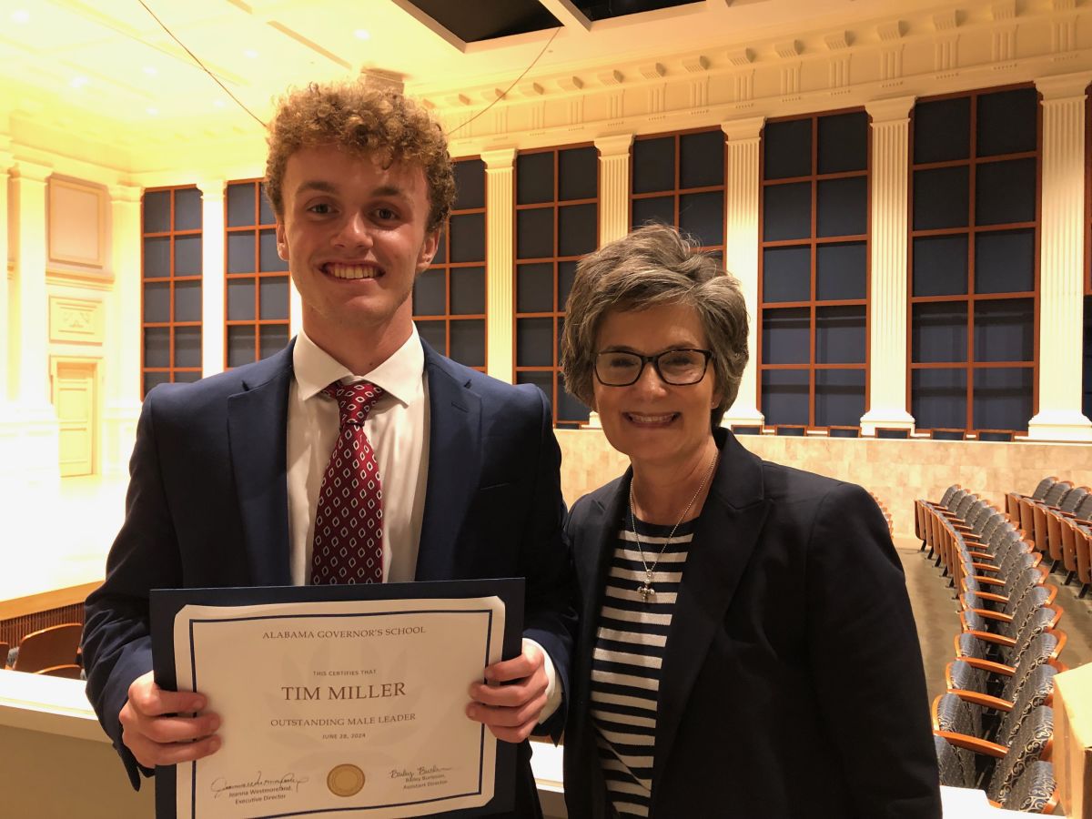 Miller Receives Governor's Scholar Award | Default Post Page