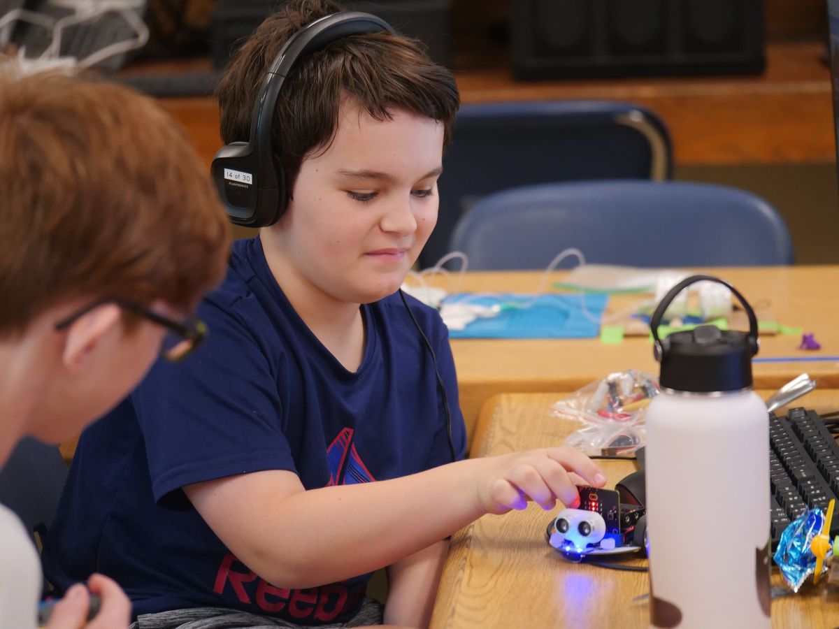 From Code to Creativity: Middle School Students Rev Up Robotics Skills ...
