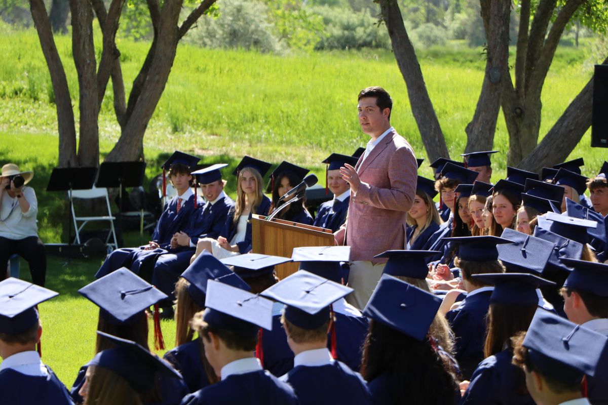 Lee Barrow '03 Inspires the Class of 2024 | Campus News Detail- Kent ...
