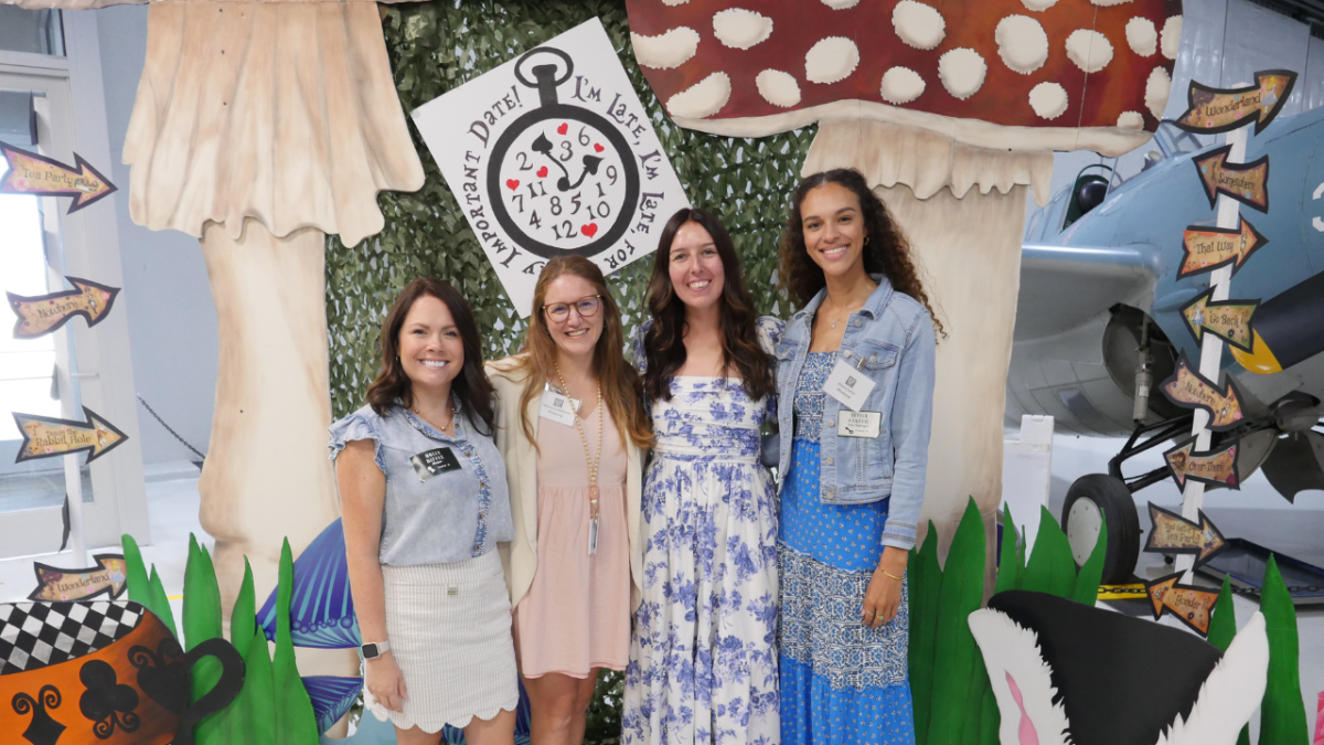 Friendswood ISD Education Foundation Hosts "Welcome to Wonderland" New ...