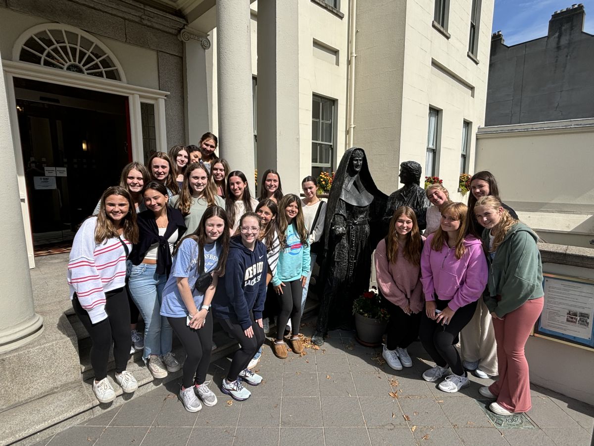 Students Embrace Irish Culture and History through Mercy Legacy Trip ...