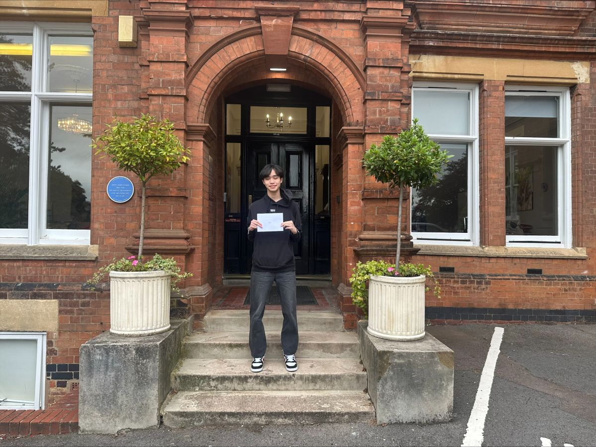 Dean Close School Celebrates Pupil Success in GCSE Results 2024 ...