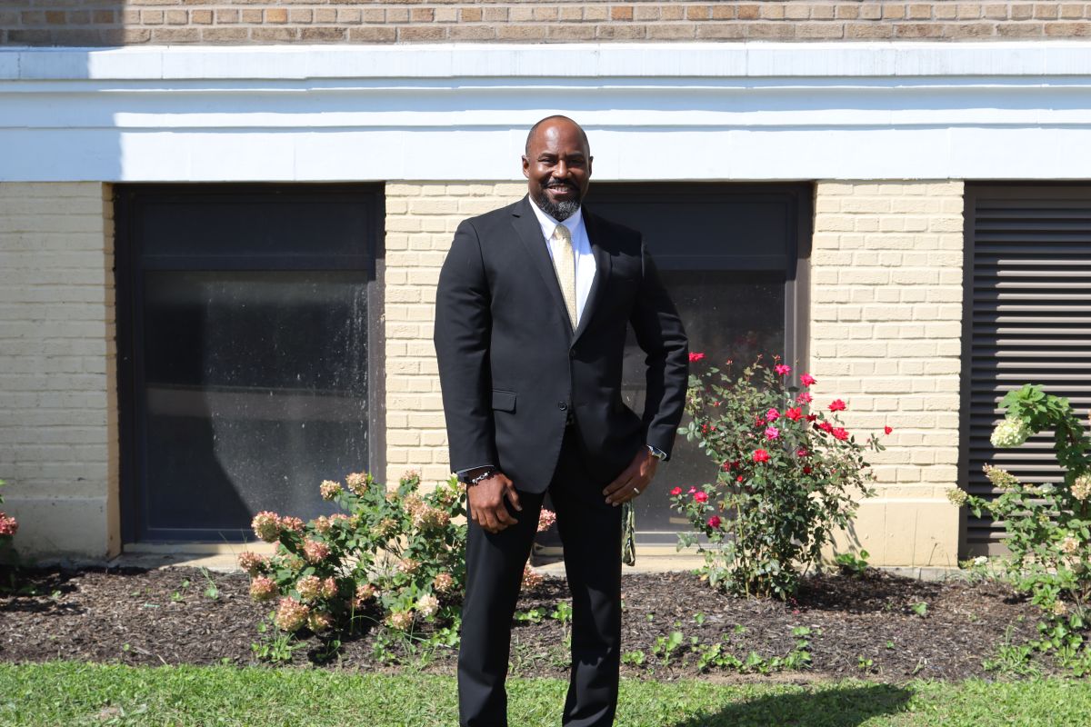 Our Students, Now: Dr. Christopher Pearce | News Details