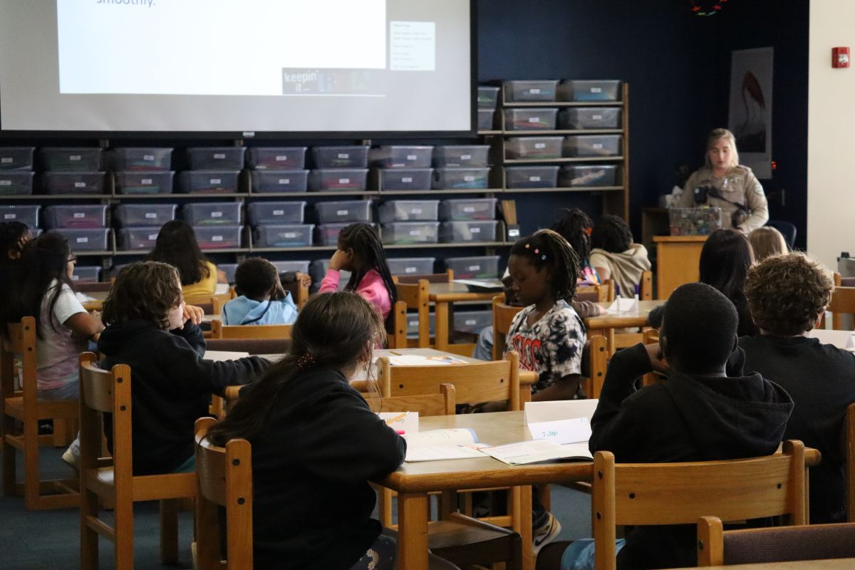 ‘It’s outstanding’: D.A.R.E. returns to LCPS | District News