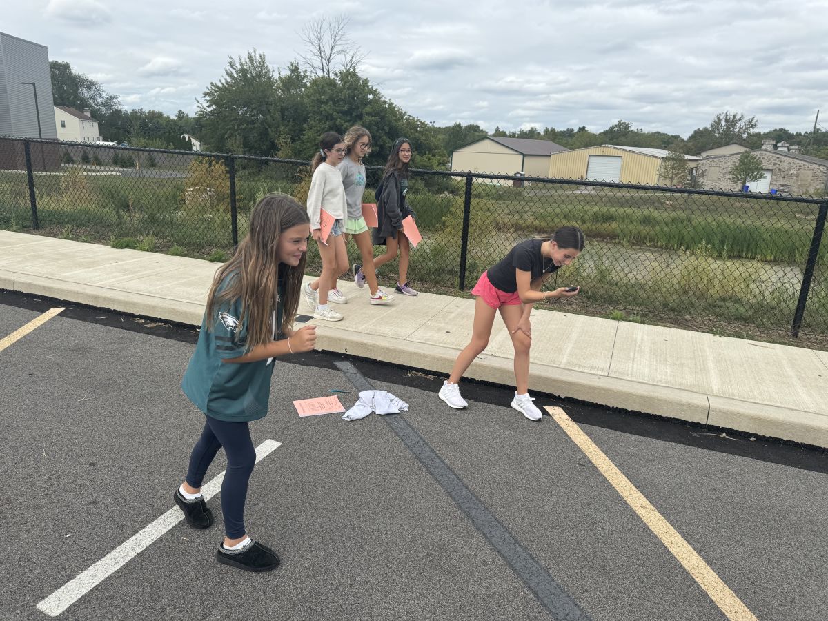 Swift-footed Colonial Middle School students study speed | District ...