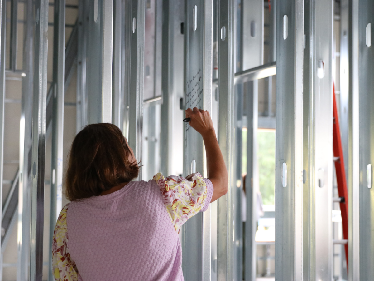 HHCA Faculty/Staff Tours New Upper School Building | Details