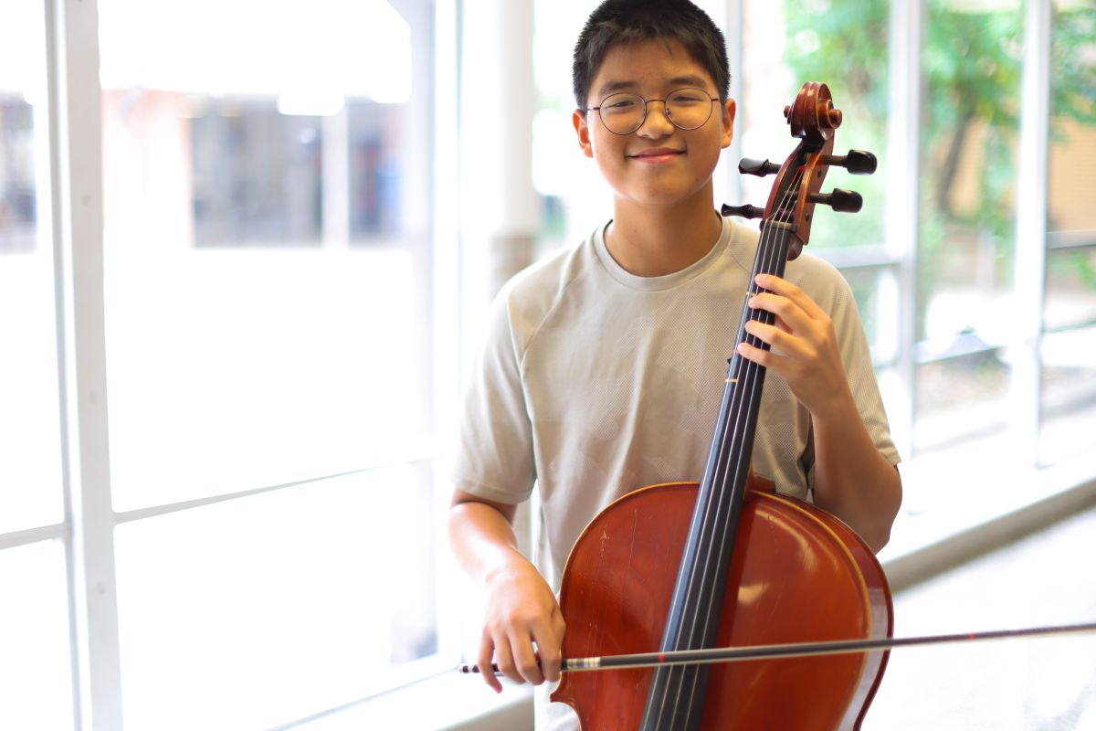 Sunny Seok: Immersion in Music Engages His Brain | Featured News