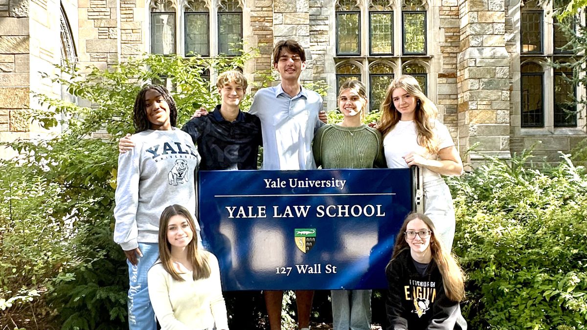 Mock Trial Competes at Yale | Weekly Word News and Events