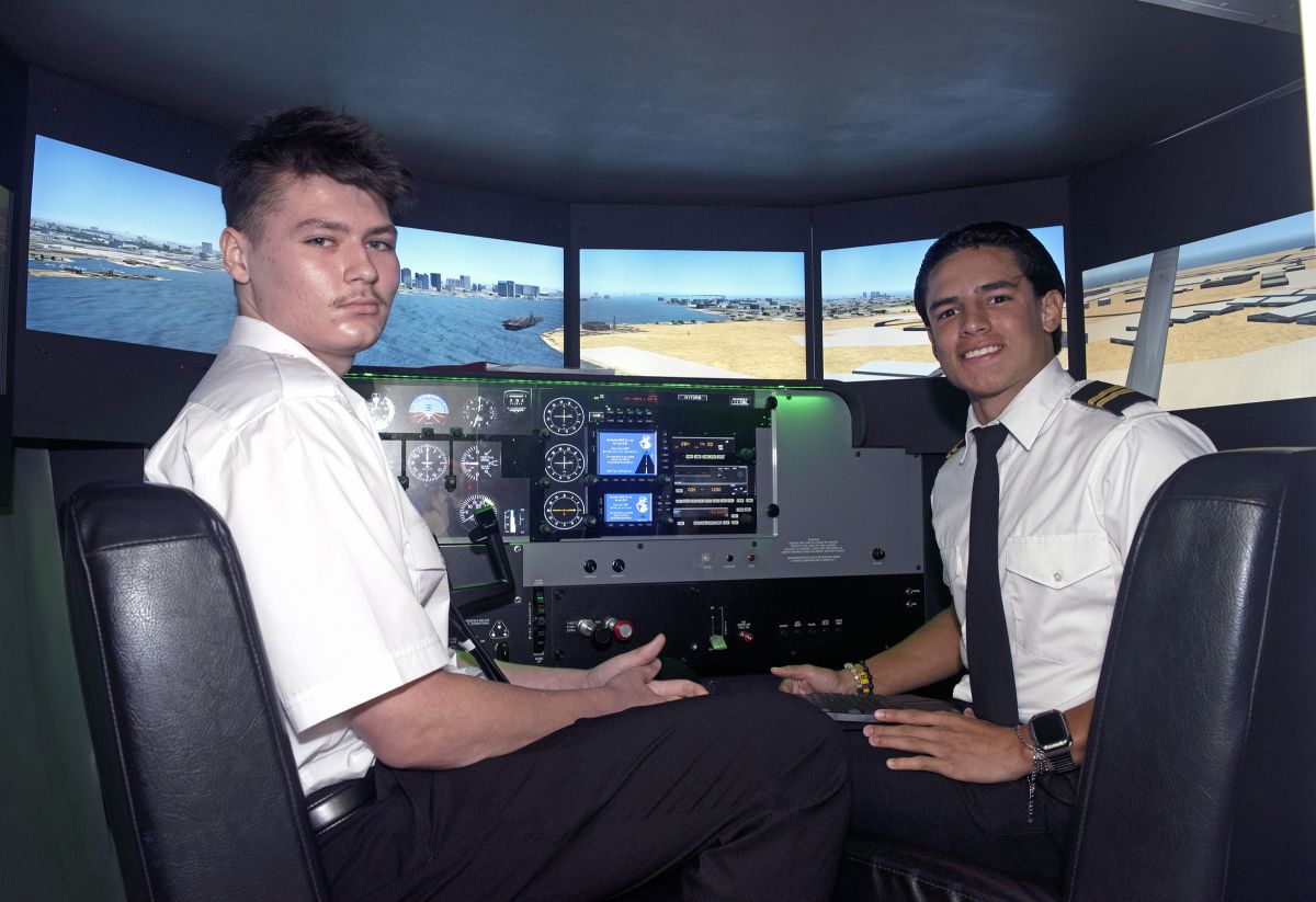 Aviation Students Learn the Basics | Post Details
