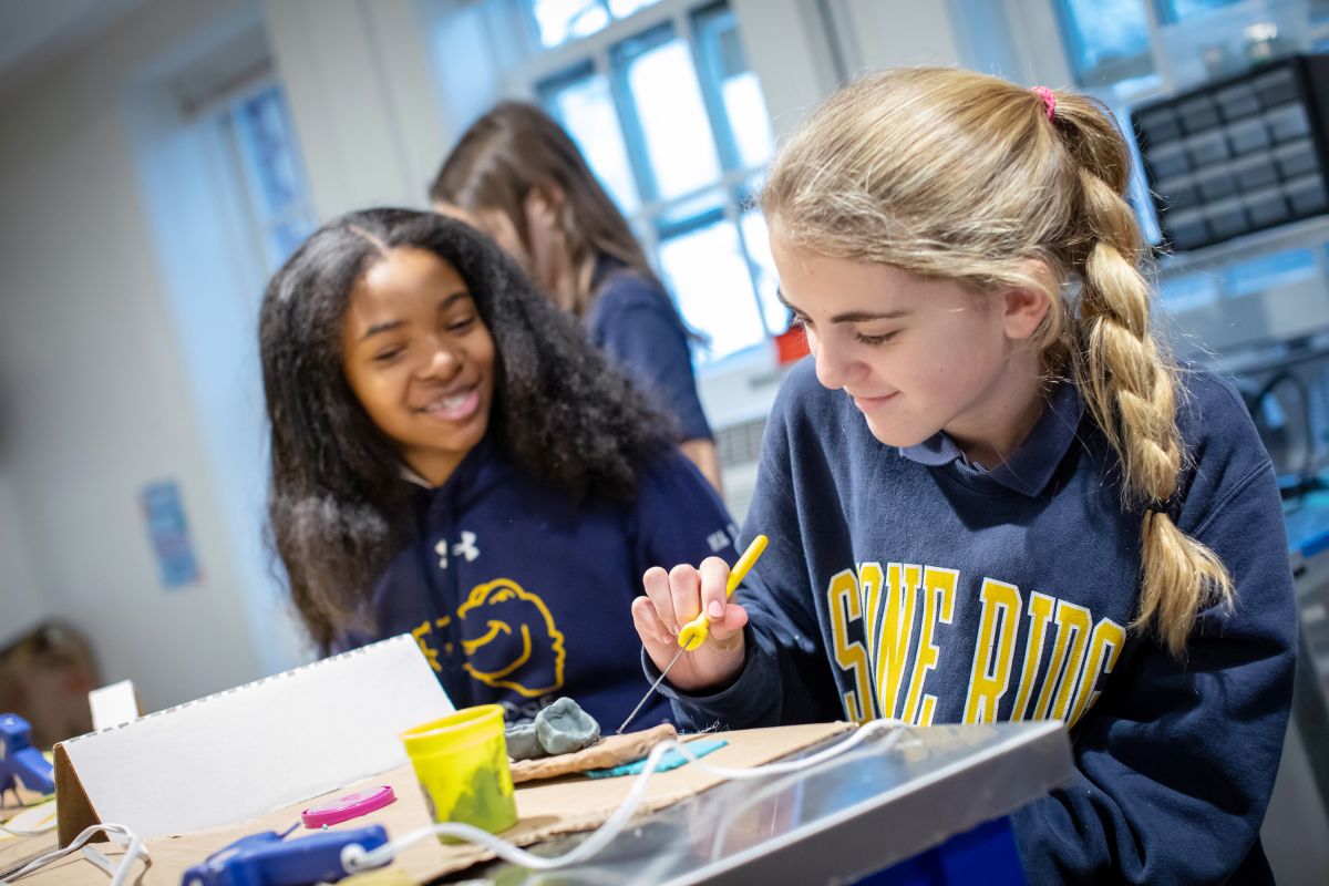 Data Science, Robotics, and a Makerspace: Innovation Revs Up in Middle School | Post Page