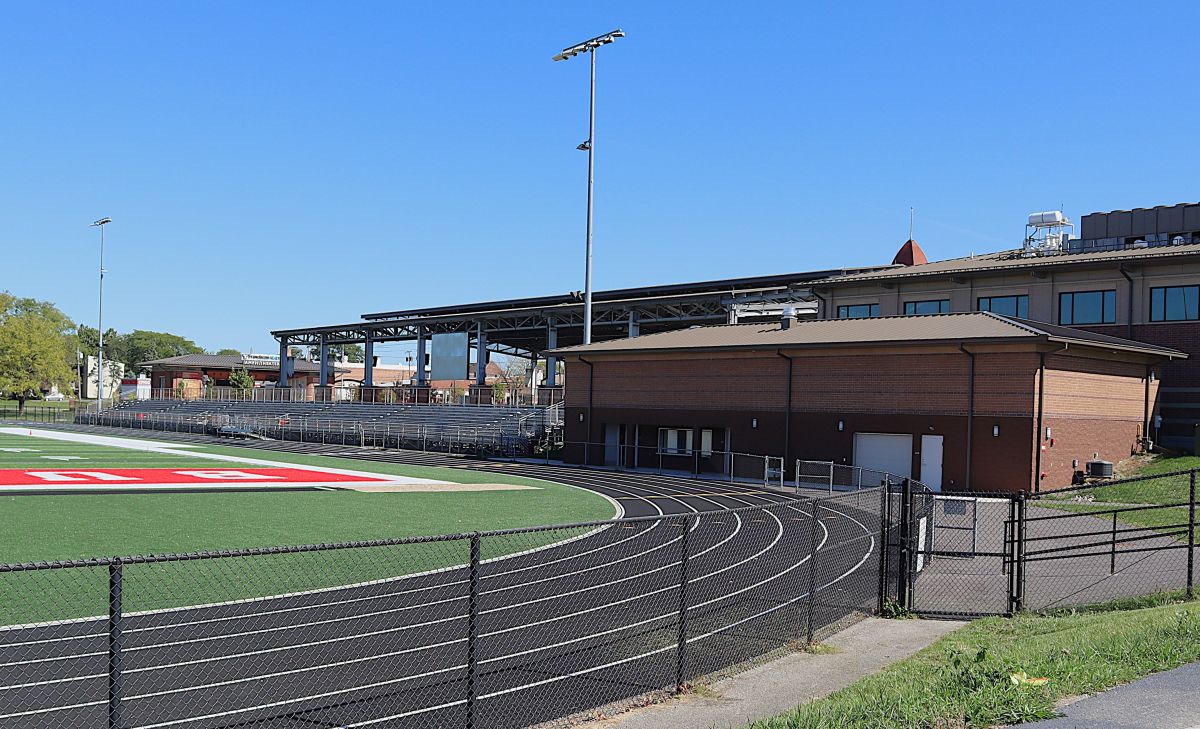 City and School District Partner on New Facility at Bulldog Park | Details