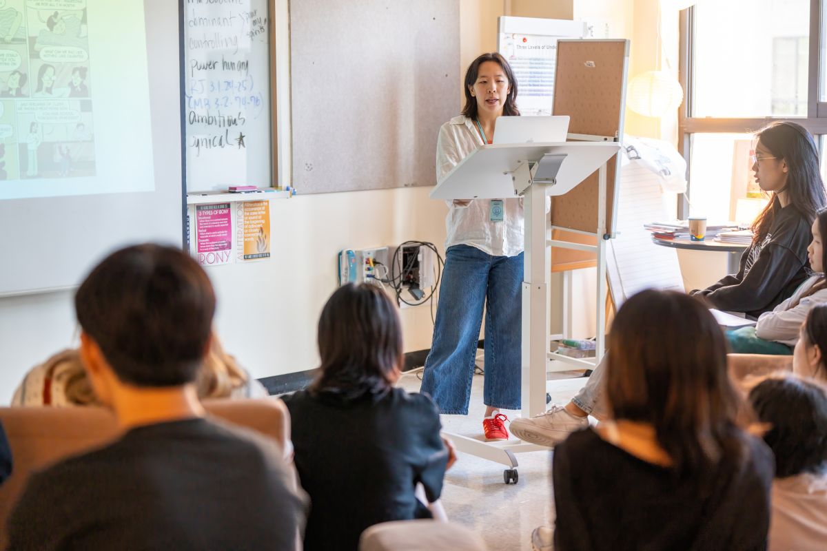 Comic Artist Dabin Han Visits KIS | Phoenix Stories Posts