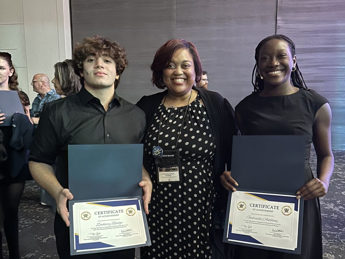 Two Upper School Theatre Students Excel at TheatreFest | News Detail