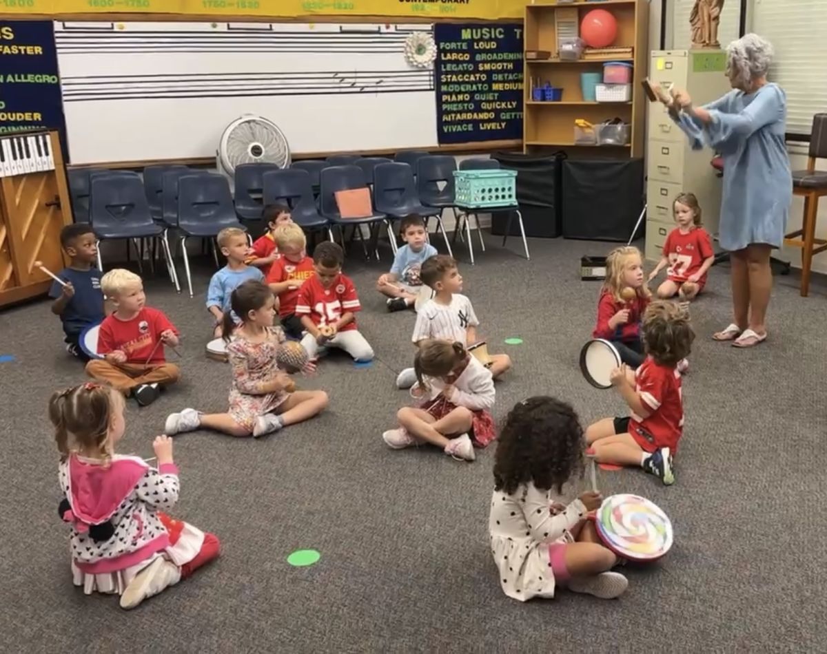 Movin and Groovin to Music with Mrs. Hill | News Details