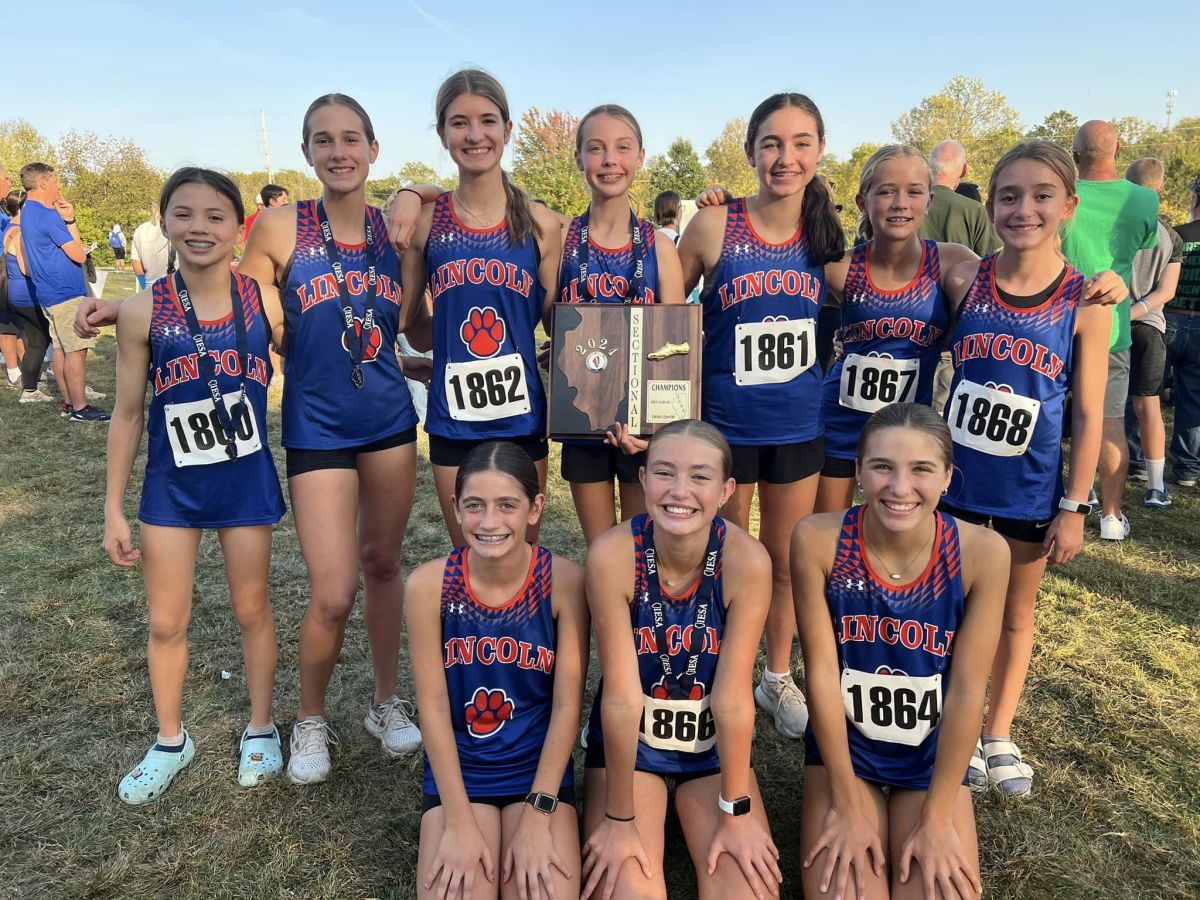 Lincoln Cross Country Teams Qualify for State | Default Board Post Page