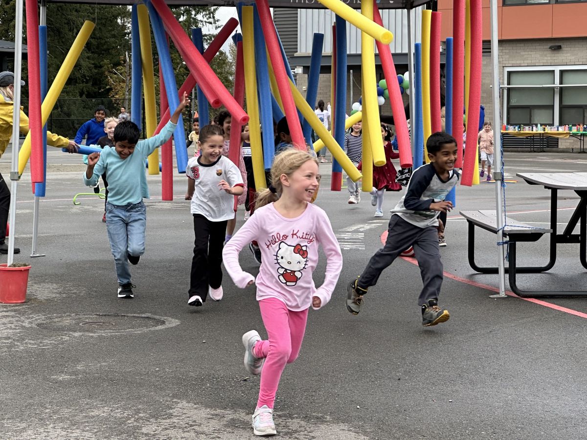 PTSA Den Dash Exceeds Expectations | News Article - Cedar Trails ...