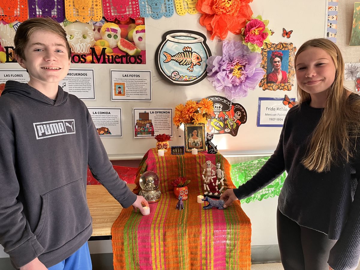 8th Graders Learn About Dia de los Muertos in Spanish at WMS | News Posts