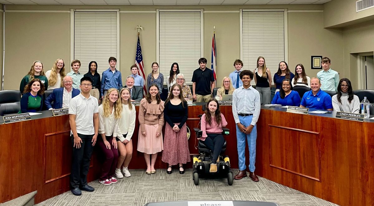 21 WHS Students Appointed to Student/City Volunteer Board | News Details