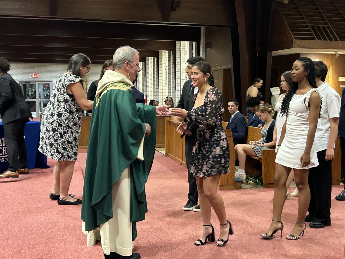 Union Catholic Holds Junior Ring Ceremony for the Class of 2026 ...