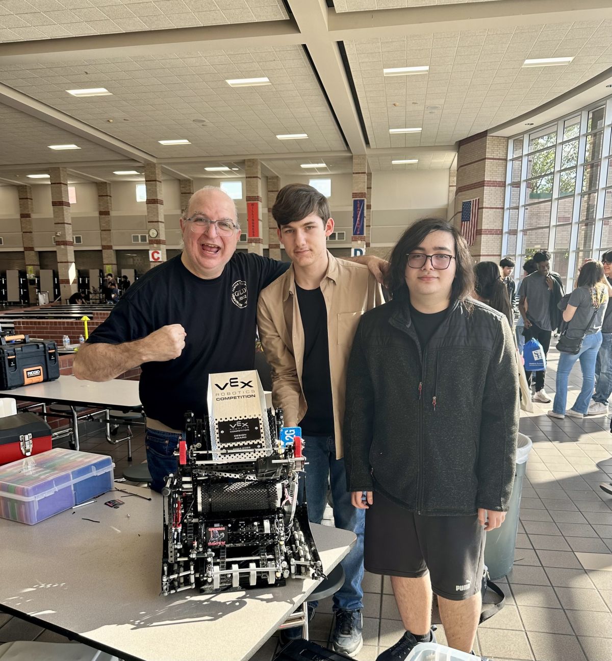 SHS GOLD! Robotics Team Heads Back to State Tournament | Post Details
