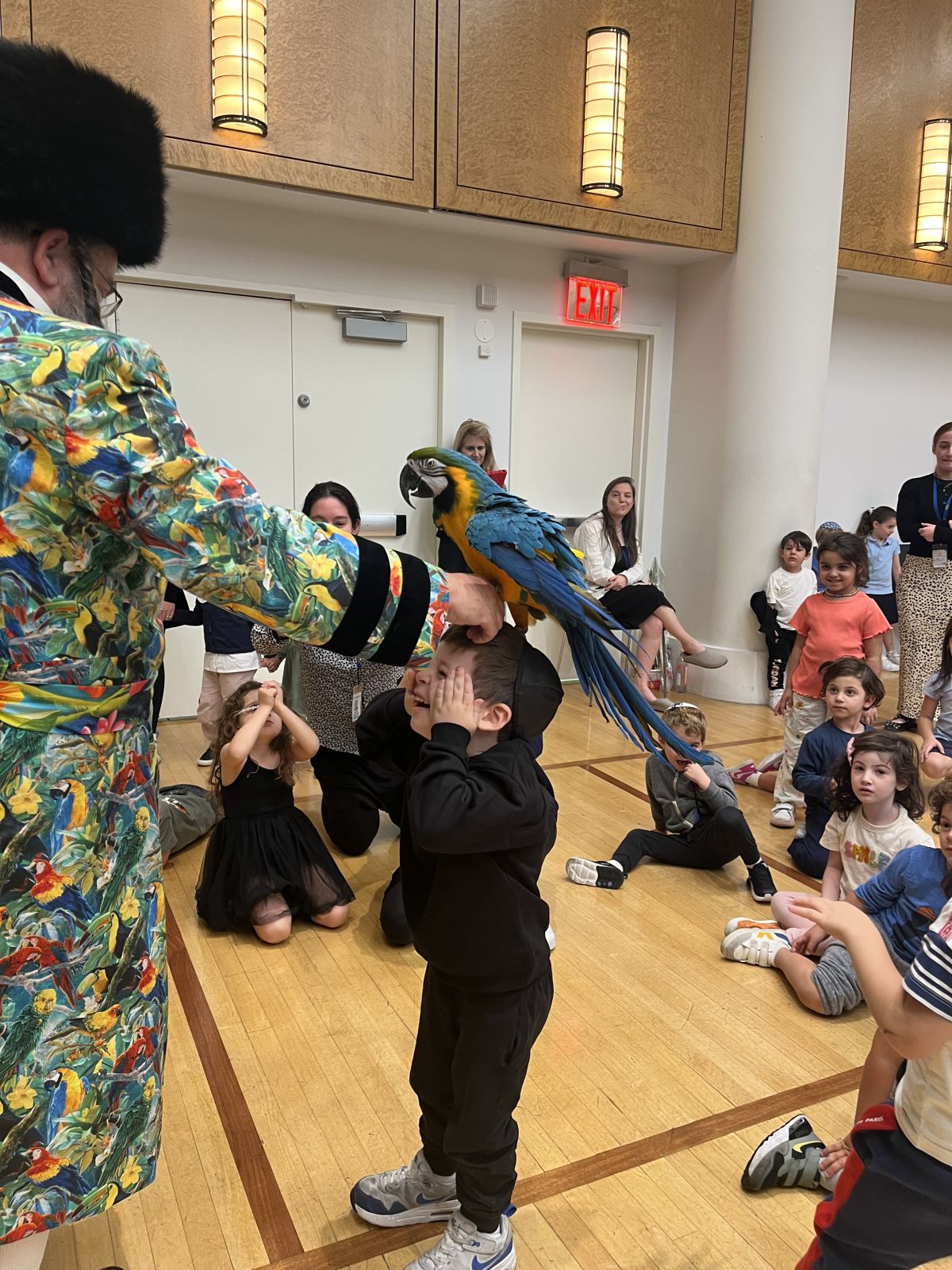 ECC Celebrates Sukkot with the Parrot Rebbe, Arts and Crafts, Dancing ...