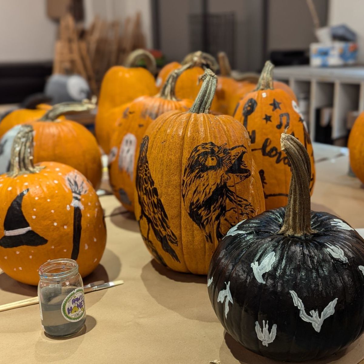 PUMPKIN PAINT NIGHT FUNDRAISER FOR CHEO | News Article