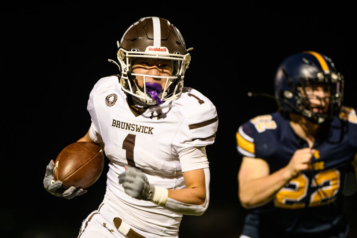 Brunswick Football Tops T-P | Details