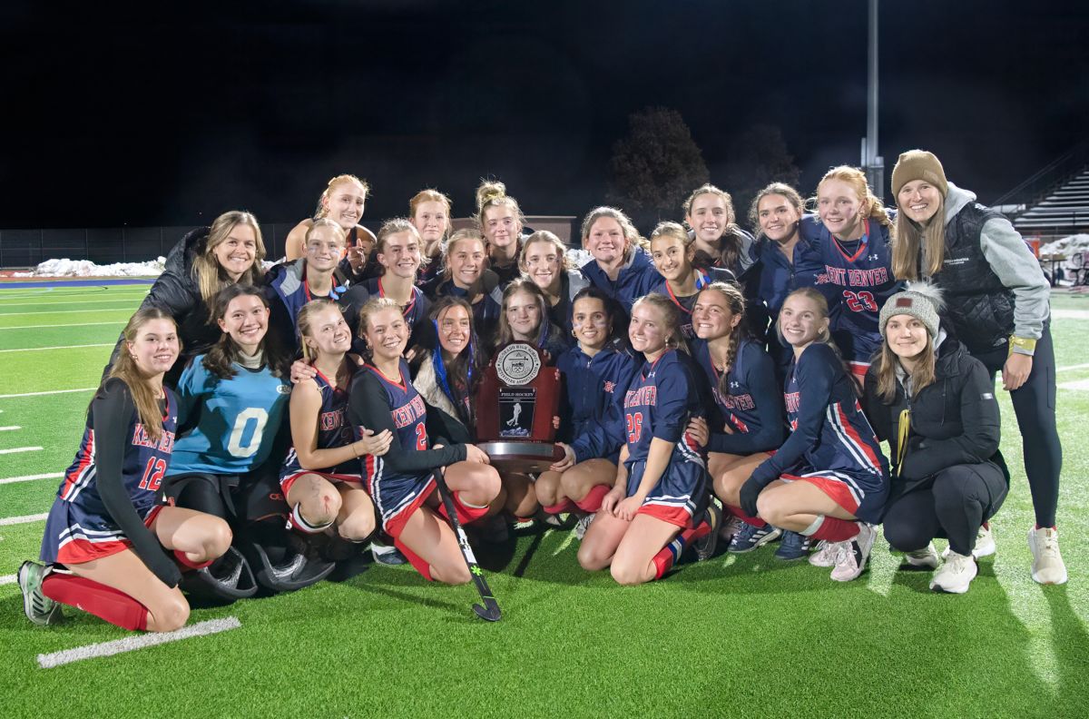 Athletics Spotlight: Field Hockey Finishes State Runner-Up | News Detail