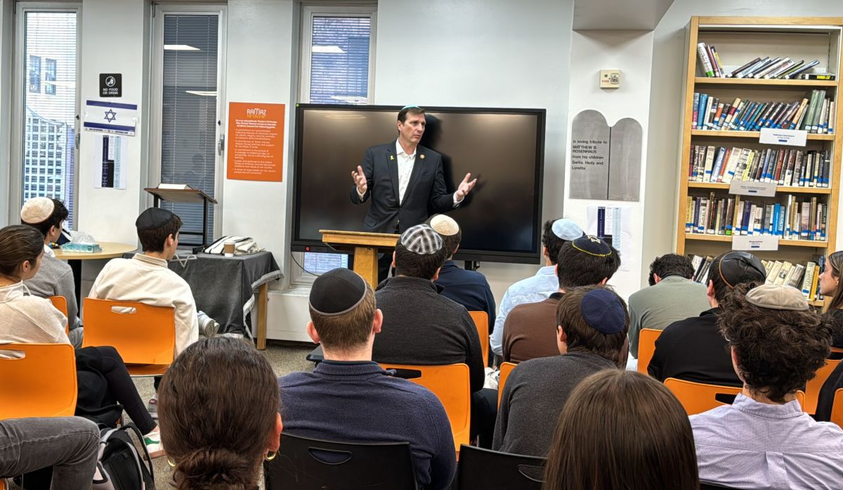 Congressman Dan Goldman Speaks With Sophomores About Israel and ...
