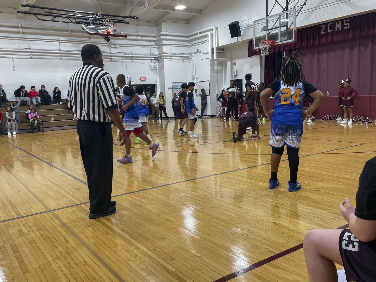 SPMS vs. ZCMS Boys Basketball | News Details