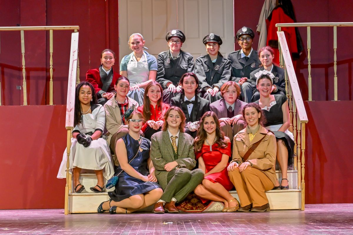 Laughter and Hijinks Rule the Stage in "Clue" | Single News