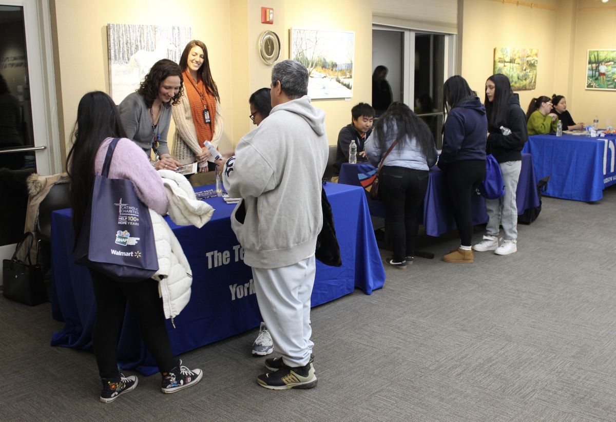 Community Fair Connects New Families to Important Resources | Post Details