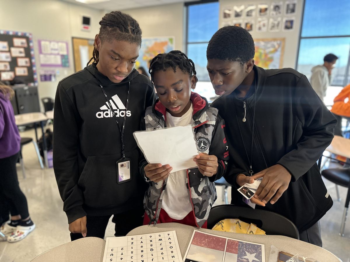 Breaking into History: Clemons Creek Middle School 7th Graders ...