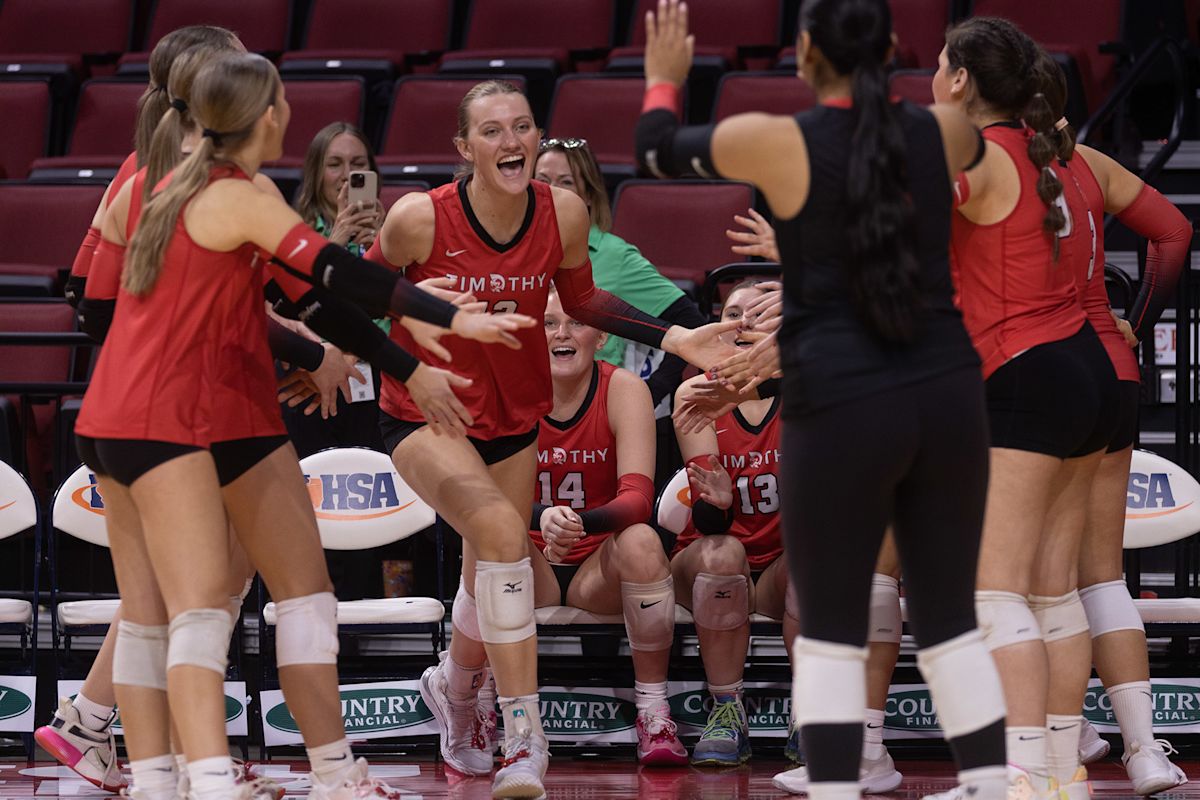 Senior Abby Vander Wal Named Gatorade Illinois Volleyball Player of the ...